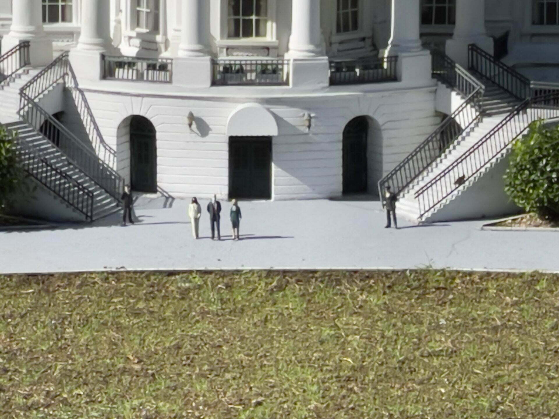 Enjoying the Miniature Model of the White House at Tobu World Square